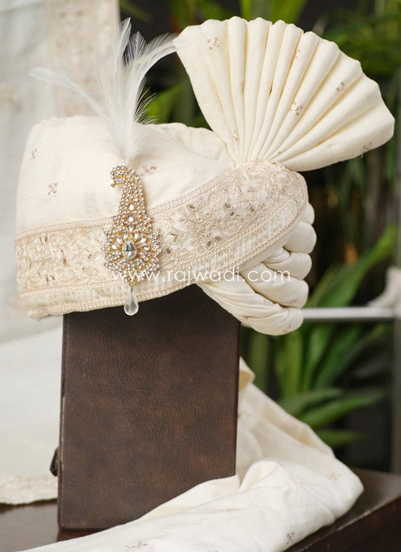 Thread Embroidered Off White Turban For Groom